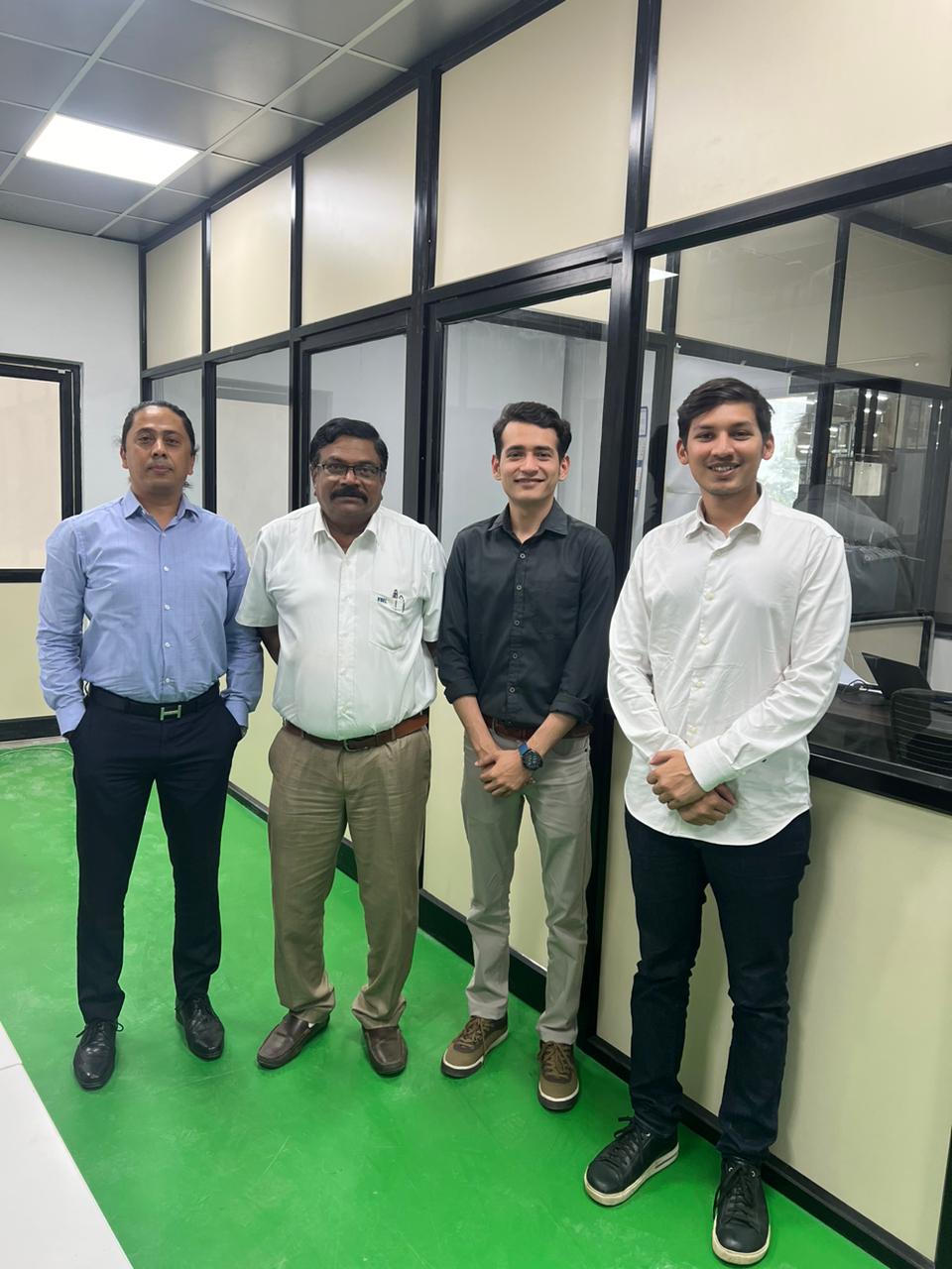 VOEPL and KamayaKya team